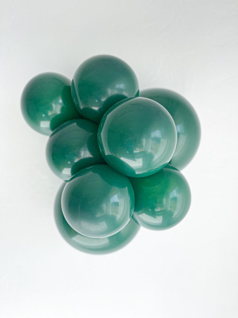 Crystal Emerald Green – BalloonsFast.com
